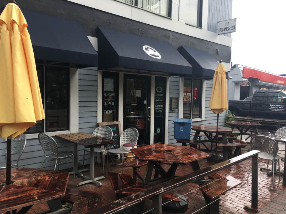 Restaurants in Wellesley, Mass.: More than 50 dining options - The ...