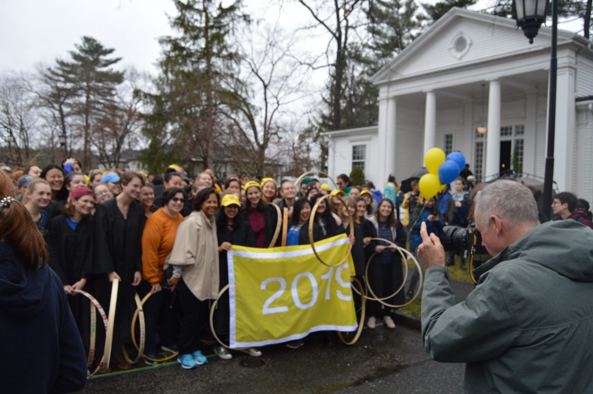Wellesley College hoop rolling: The ultimate in athleticism, tradition ...
