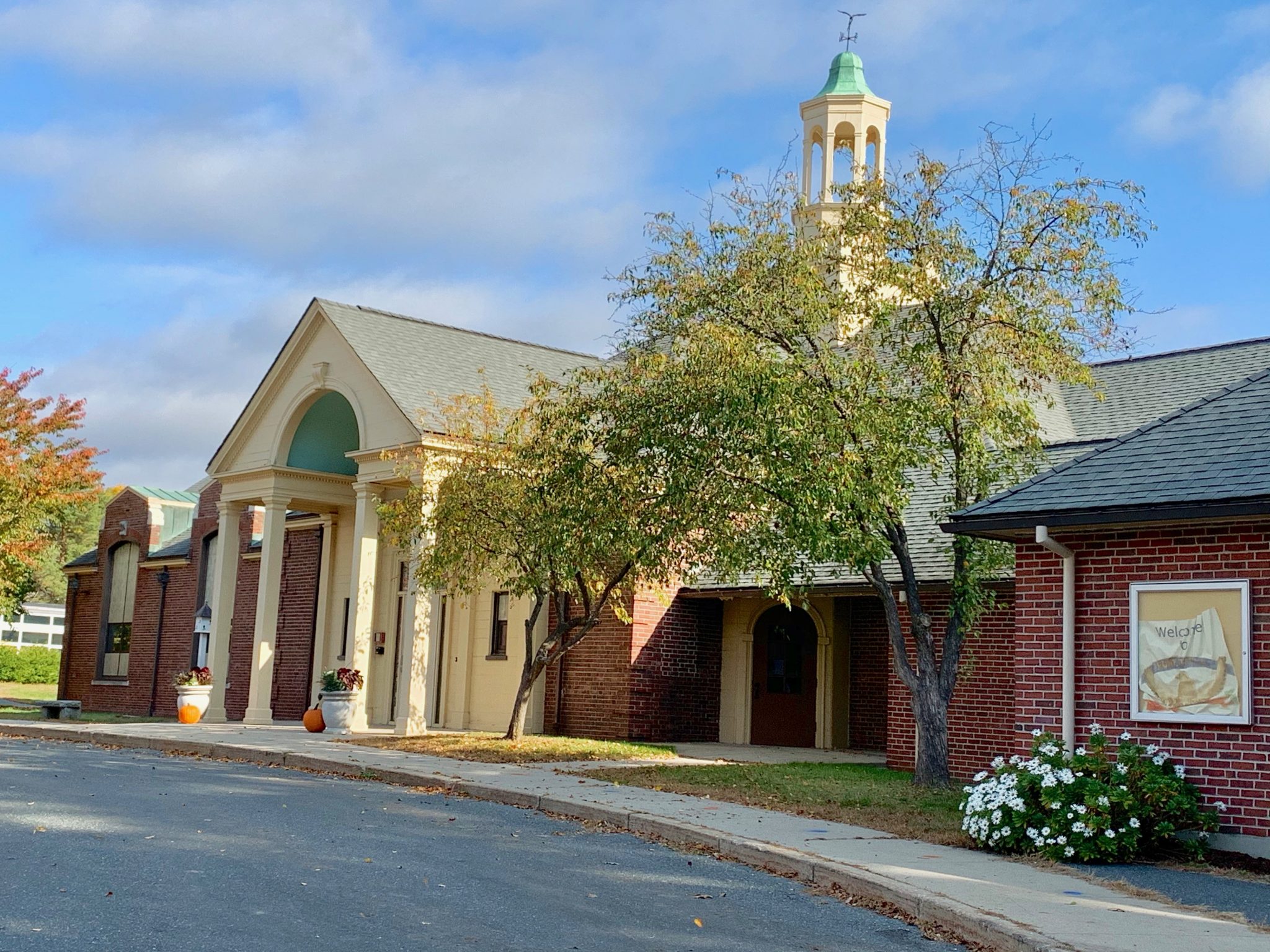 Hunnewell School project price tag increases by $2.4 million—thanks ...