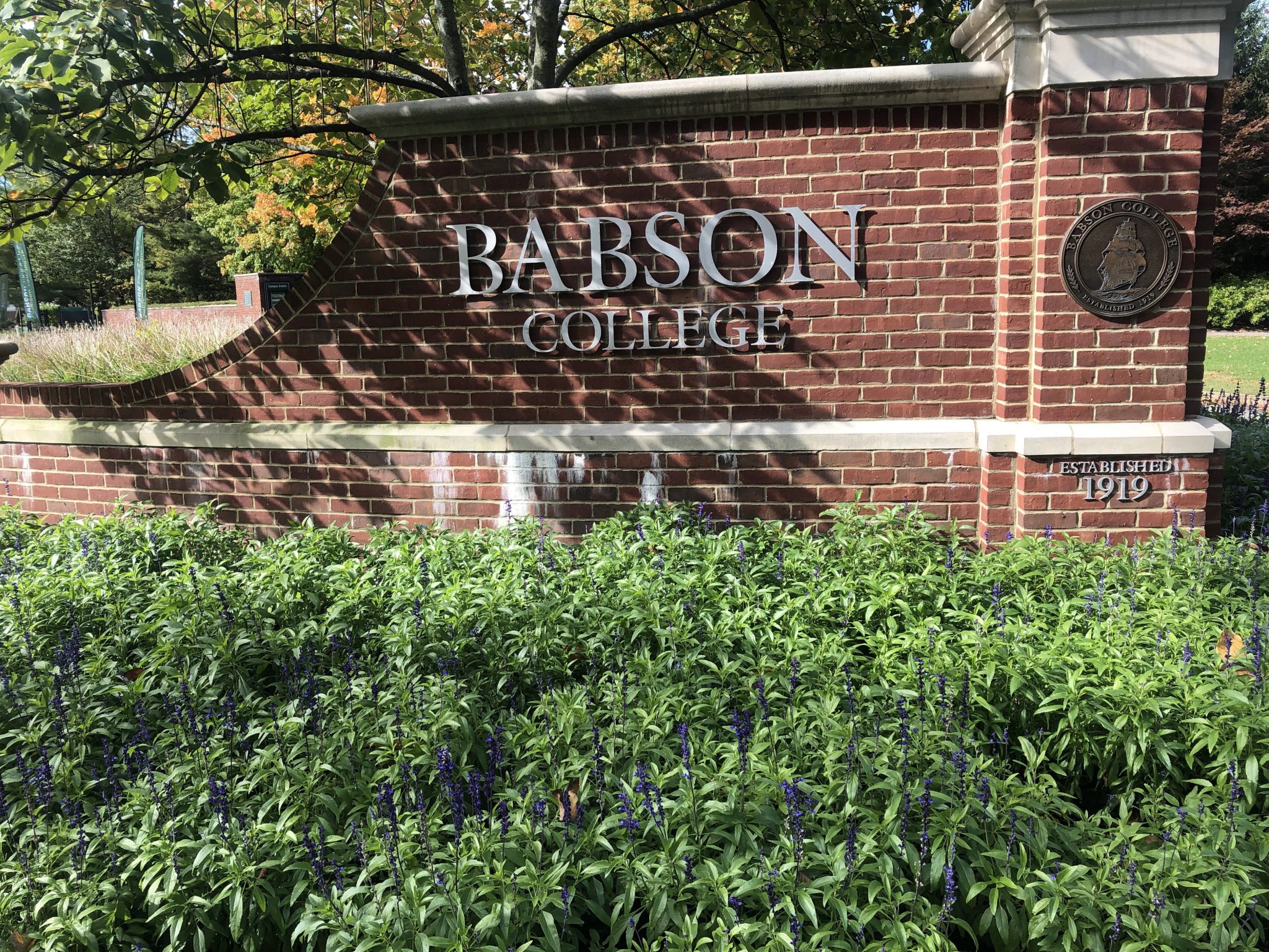 Babson, Wellesley College name commencement speakers - The Swellesley ...