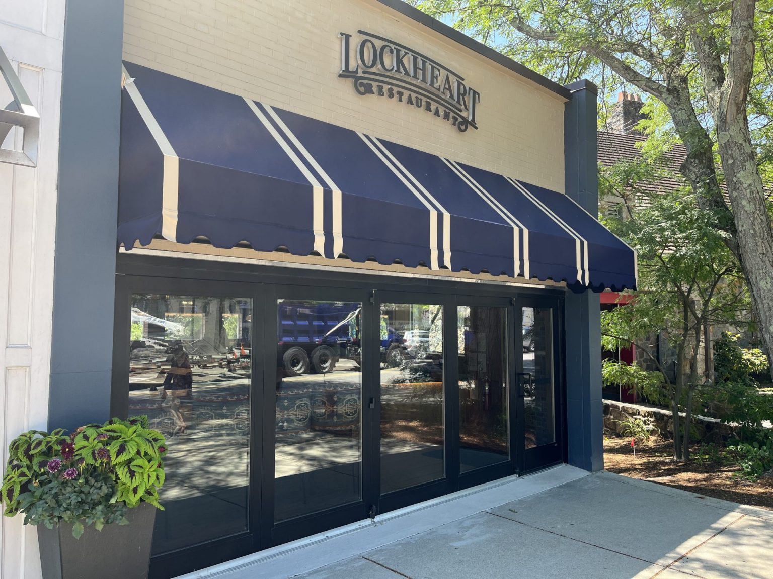 First taste: Wellesley Square's new Lockheart Restaurant - The ...