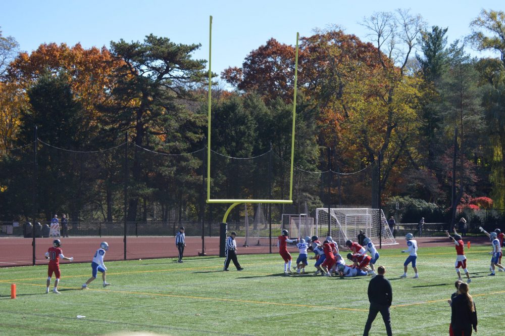 Wellesley sports news: Football rolls to 5th straight win; Read about ...