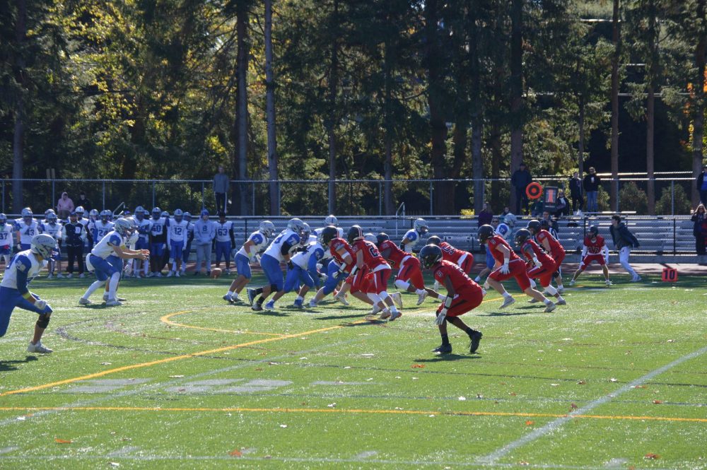 Wellesley sports news: Football rolls to 5th straight win; Read about ...