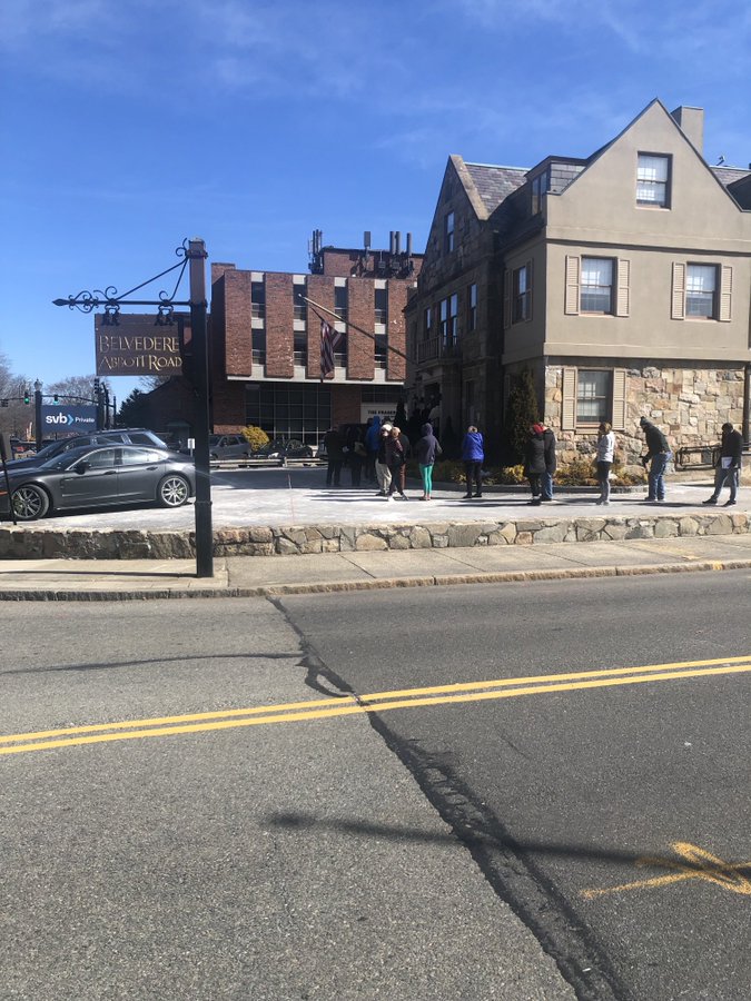 Wellesley business buzz: Jejes Coffeehouse & Roastery opens; Run on ...