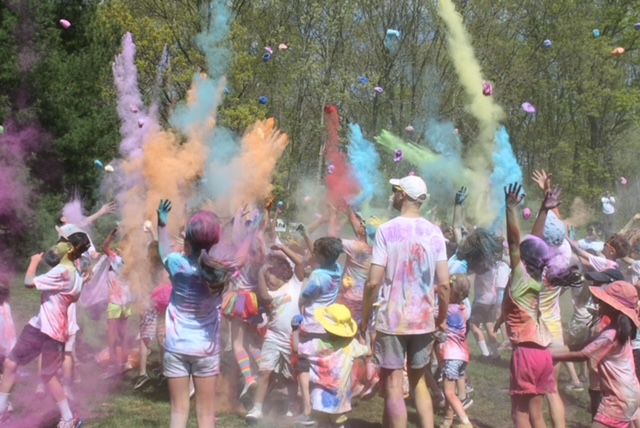 Registration open for Wellesley's Upham Color Dash - The Swellesley Report
