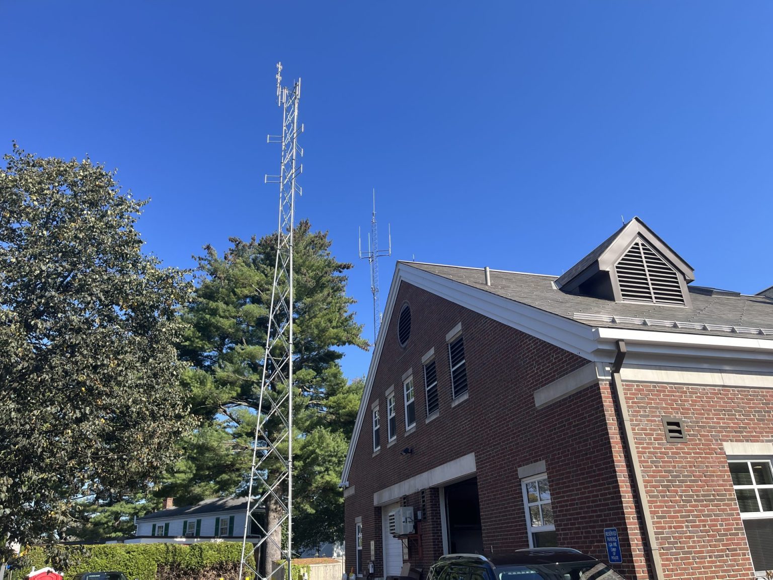 Wellesley Police getting spiffy new 100-foot radio tower - The ...
