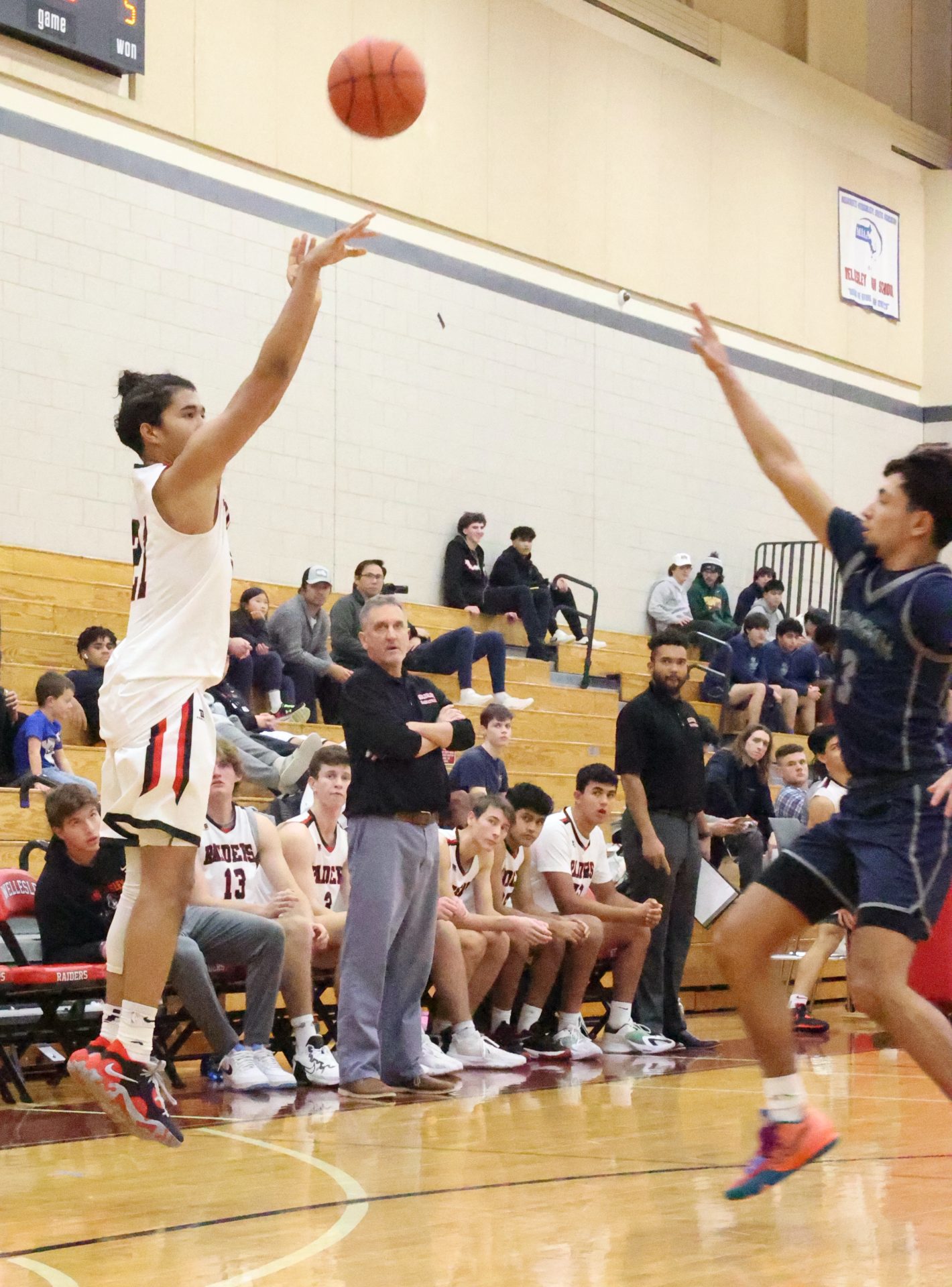 Wellesley High basketball coach Mike Reidy steps down after season ...