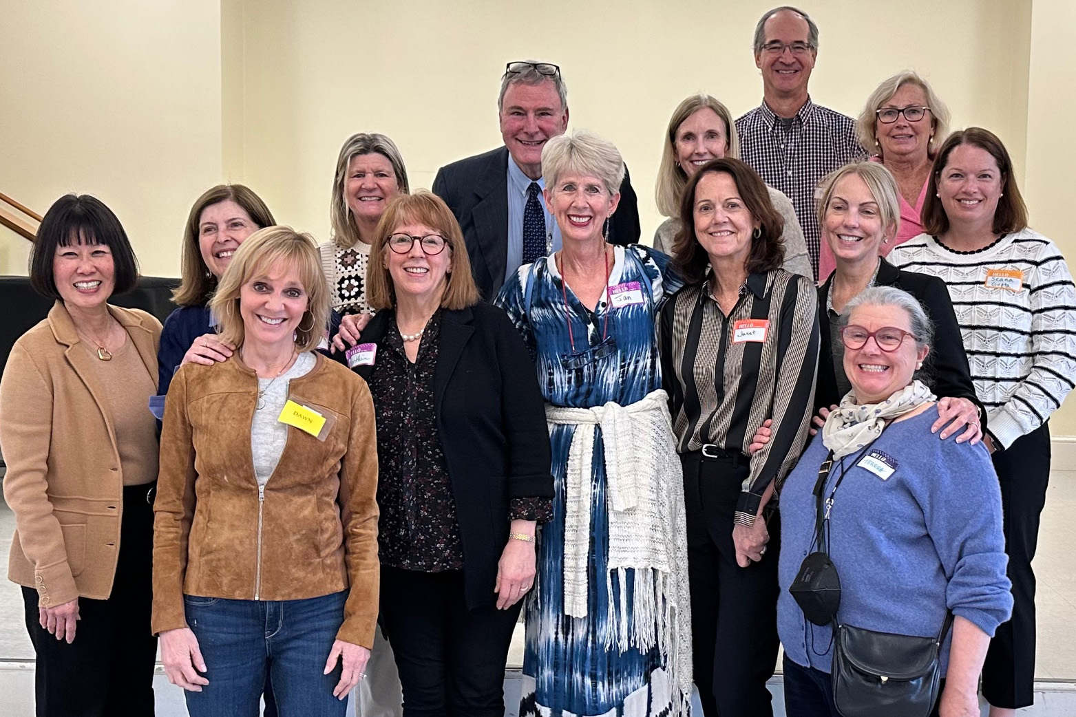 Wellesley Food Pantry says farewell to longtime director Cynthia Scott ...