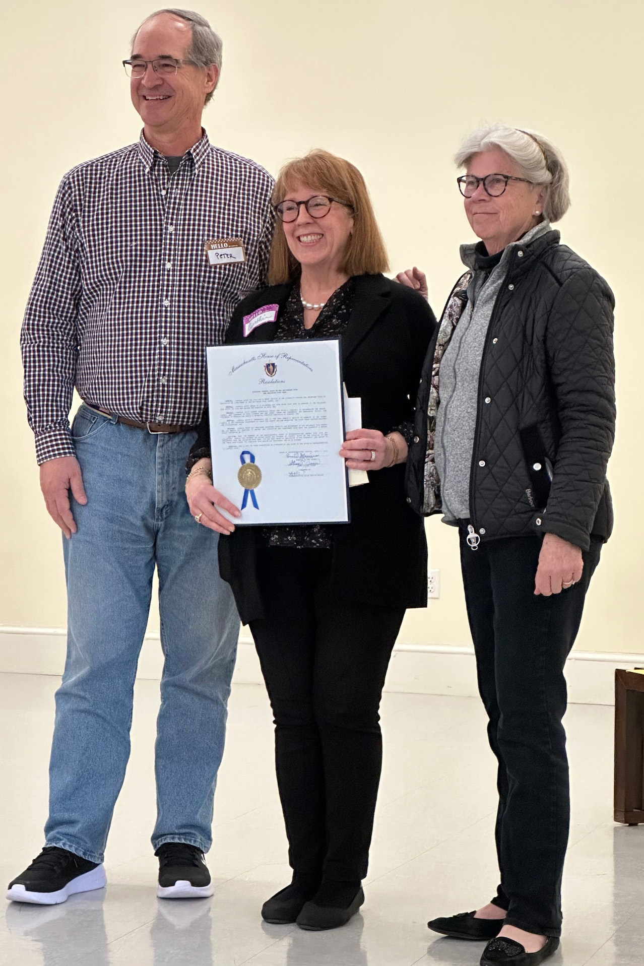 Wellesley Food Pantry says farewell to longtime director Cynthia Scott ...