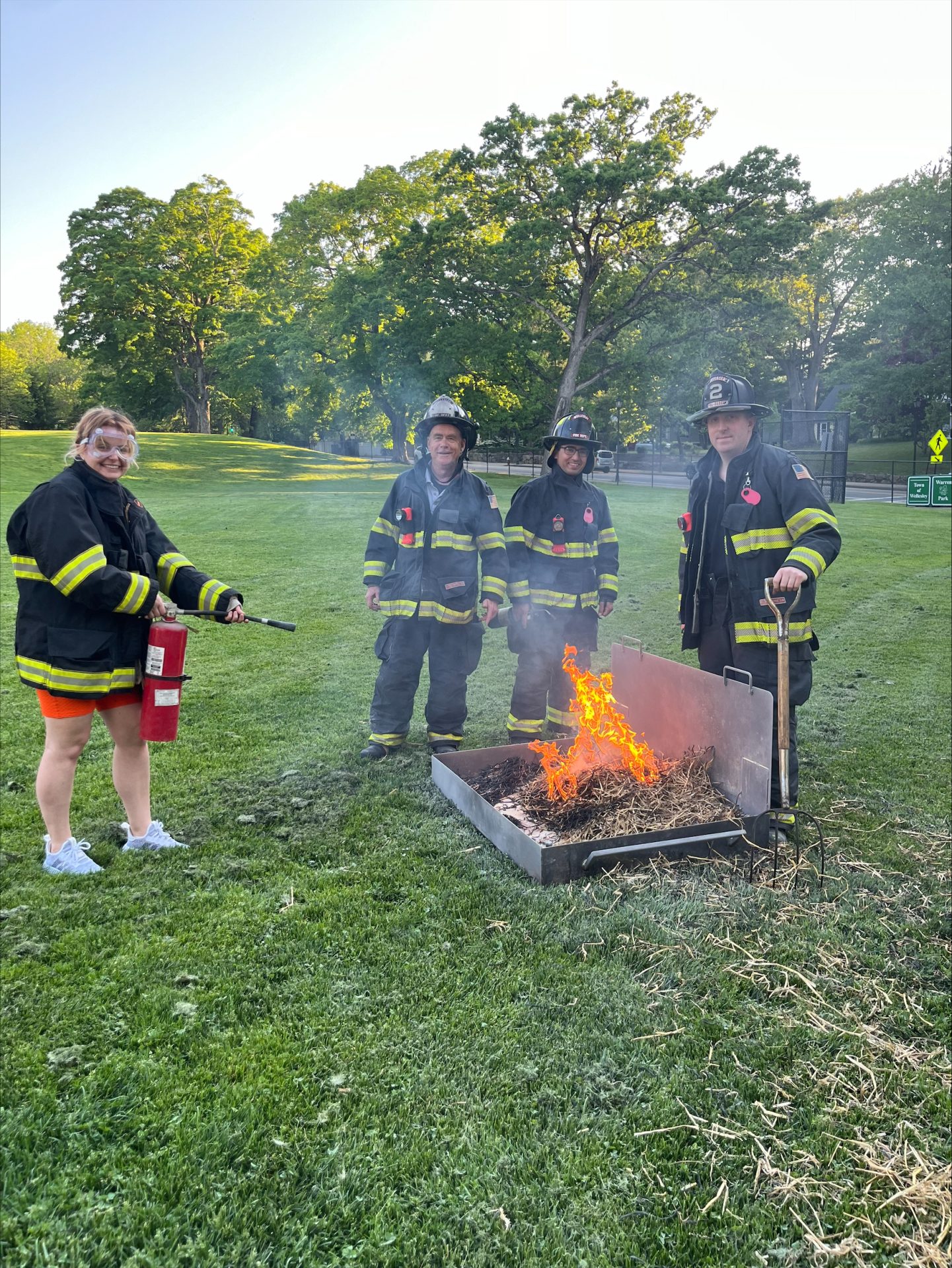 Wellesley residents get up to speed on fire extinguishers - The ...