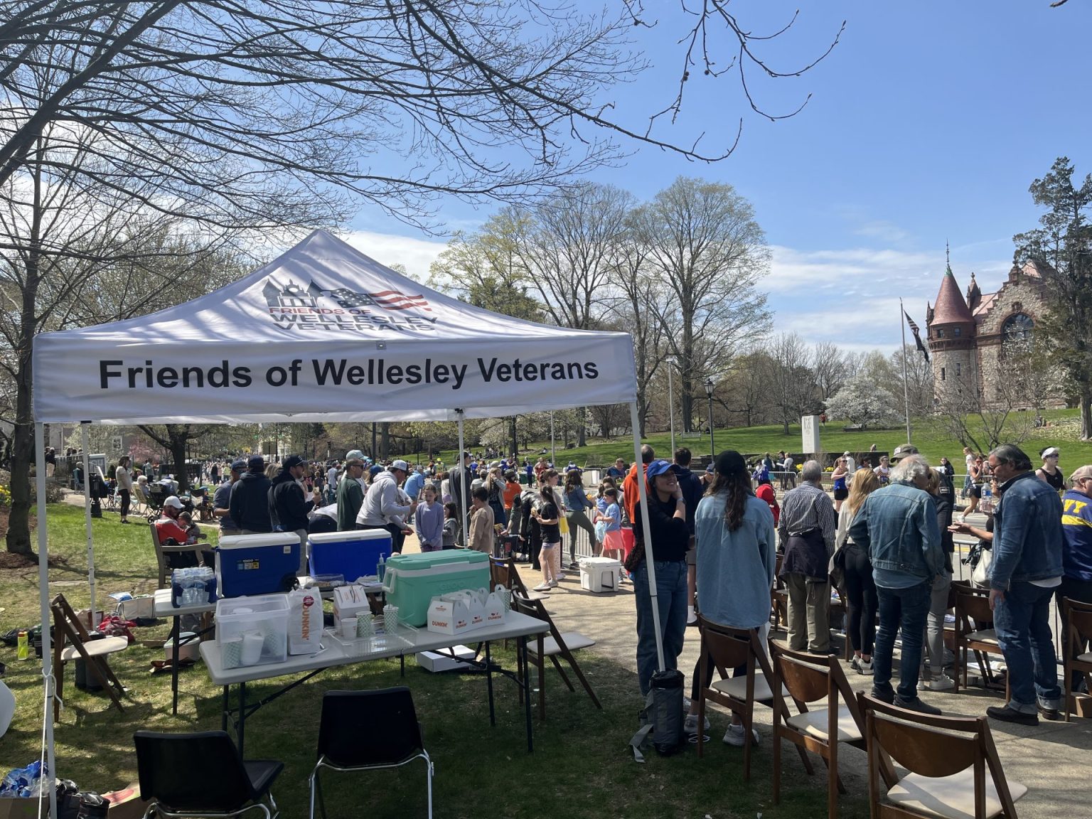 Boston Marathon 2025: Zipping through Wellesley - The Swellesley Report